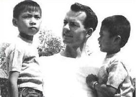 Kinh Nghiệm Việt Nam - Tom Dooley Hay Cái Chết Của Một Ảo Tưởng